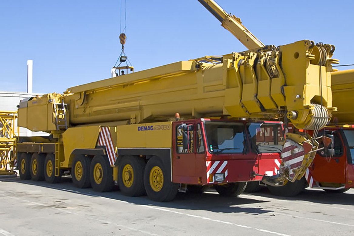 DEMAG AC400 - HEAVY LIFTERS